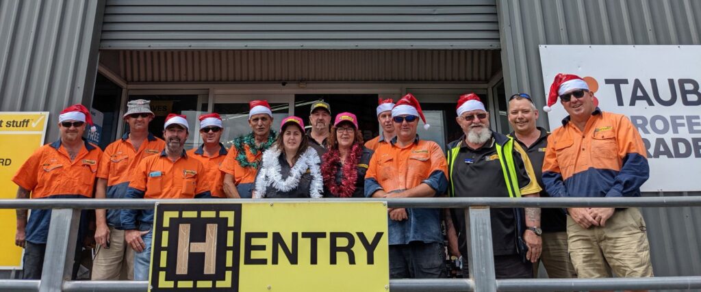 The Team at Inverell H Hardware | Local Hardware Store Providing ...